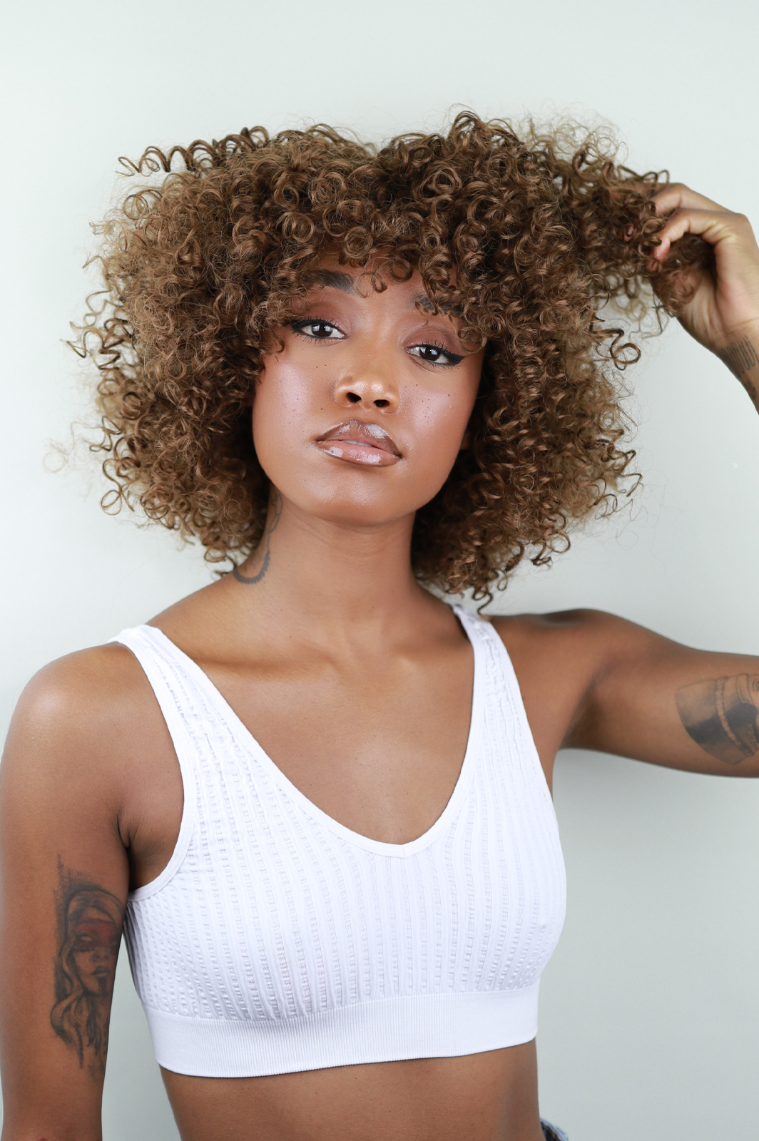 Omoge Honey Brown Heat Resistant Synthetic Fibre Wig | LA 'BELLO BEAUTY